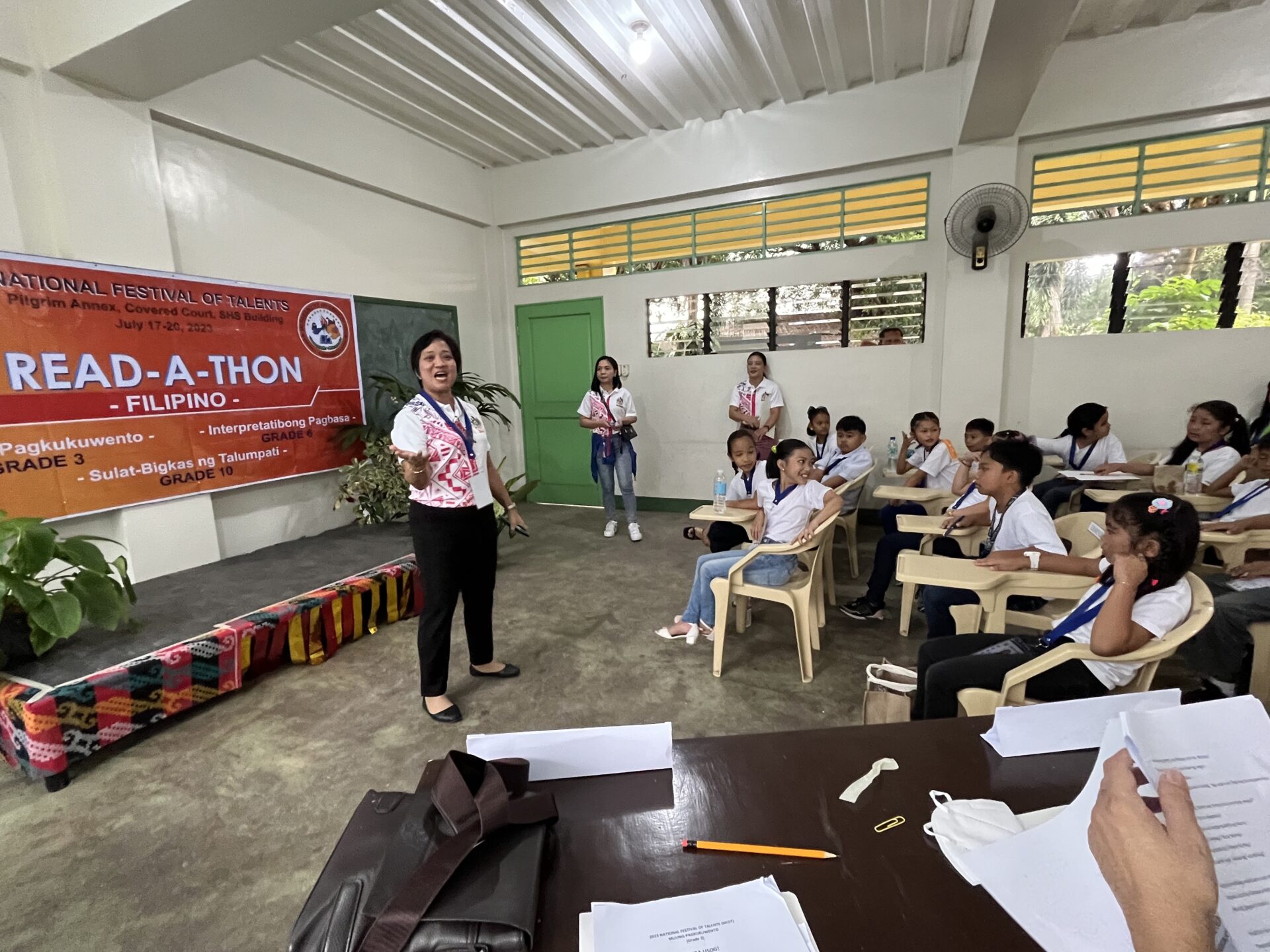 Ang sining ng muling pagkukuwento (retelling) sa ginanap na National ...